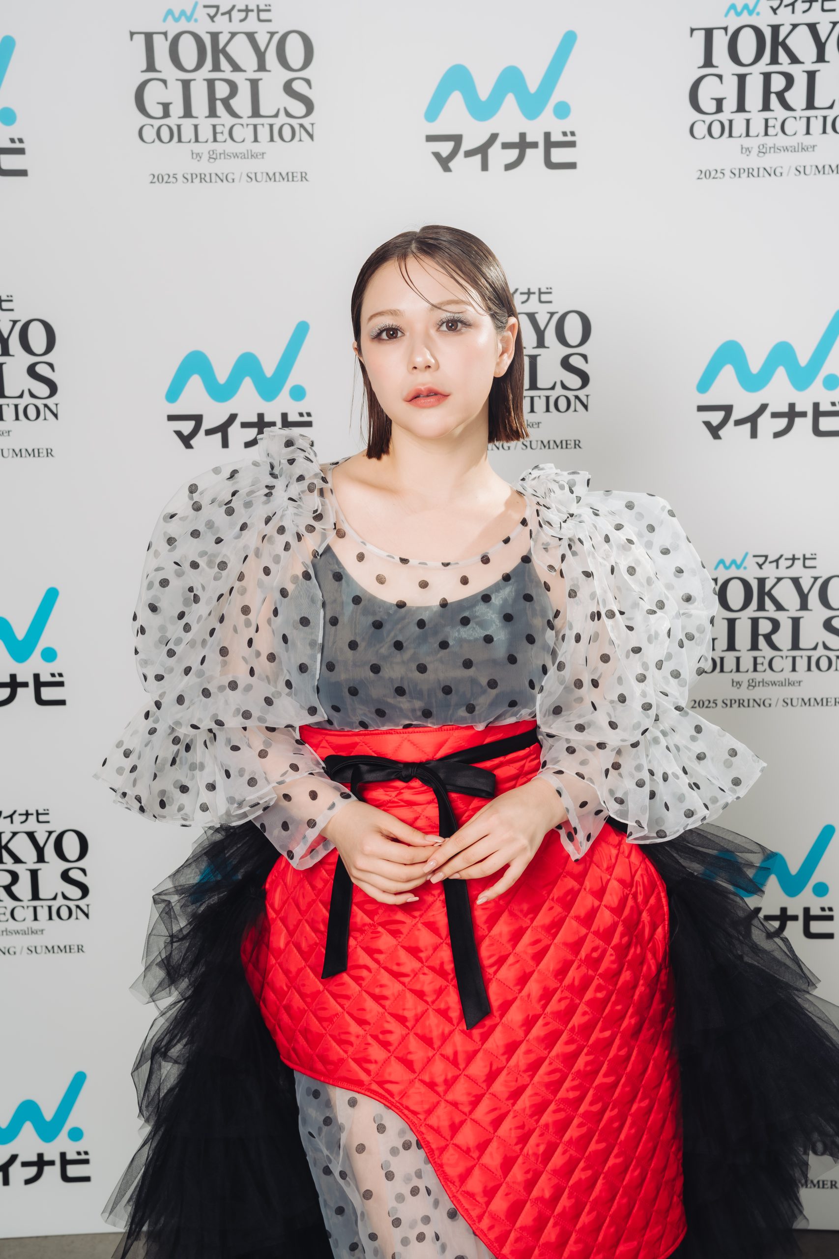 YOUTH Clip | Z世代に大人気の「村重杏奈」さんに単独インタビュー！